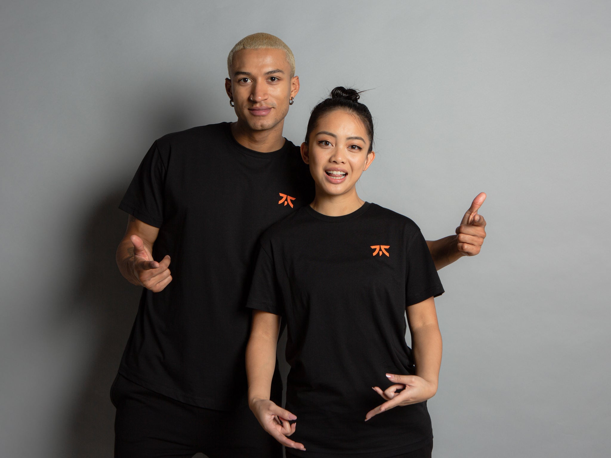 Fnatic CREST Tシャツ – FUTAROKU