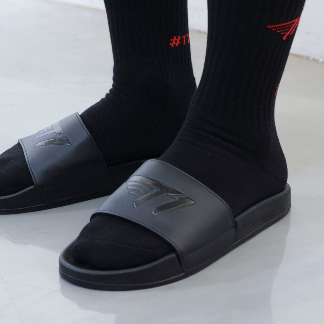 2022 T1 Slide – FUTAROKU